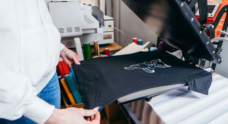 Custom T-Shirts Made Easy: A Guide to Modern Printing Methods | Daily ...